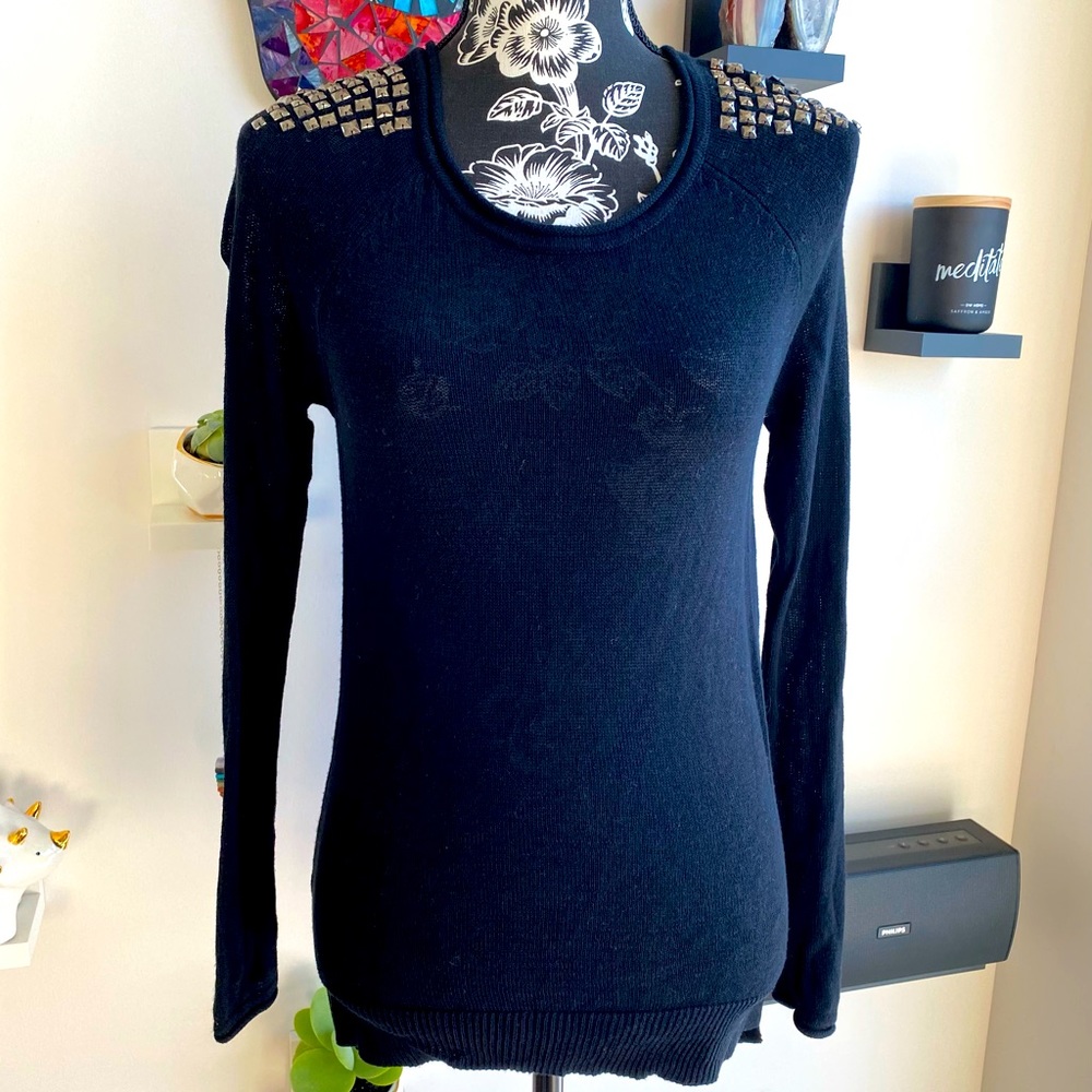 Studded Shoulder & Slashed Open-Back Sweater - Gem